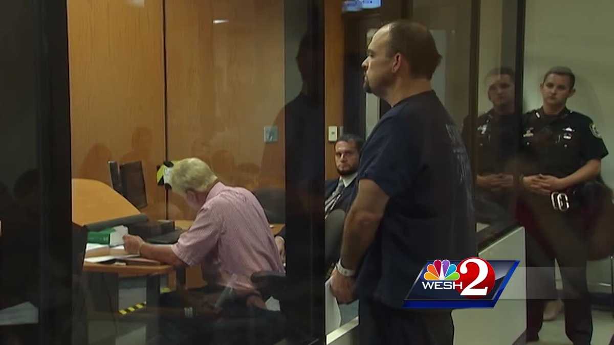 Seminole Deputies Juvenile Detention Officer Solicited Sex From Agent