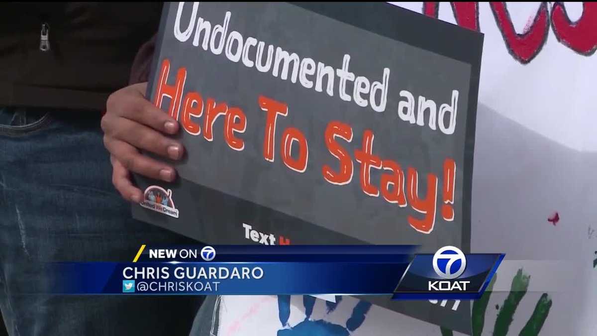 Immigration activists fight to protect DACA recipients