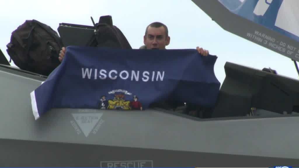 First F-35 fighter jet arrives in Madison as Wisconsin airmen embark on ...