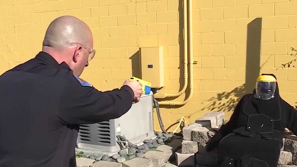 Seaside police introduce Tasers that automatically turn on body cameras