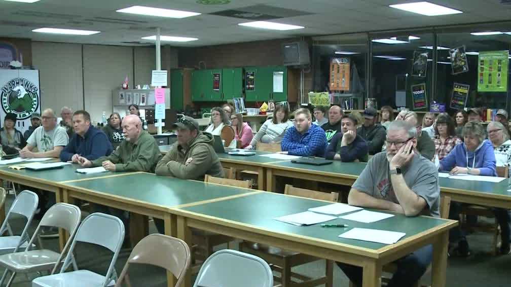 Southeast Warren School District weighs options to save budget as ...