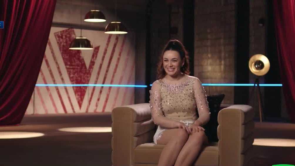 Roseville singer Kristen Brown advances in ‘The Voice'