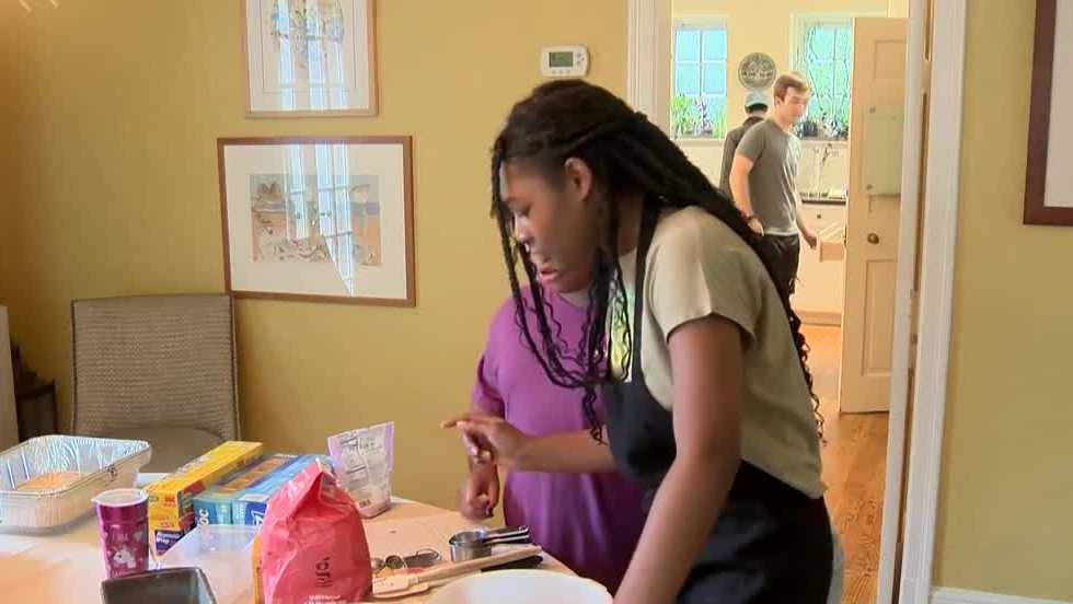 Honor Rows: Ravens recognize Baltimore Kind Minds