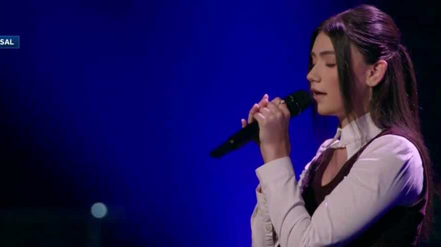 Sacramento native Gina Miles represents hometown during ‘The Voice ...