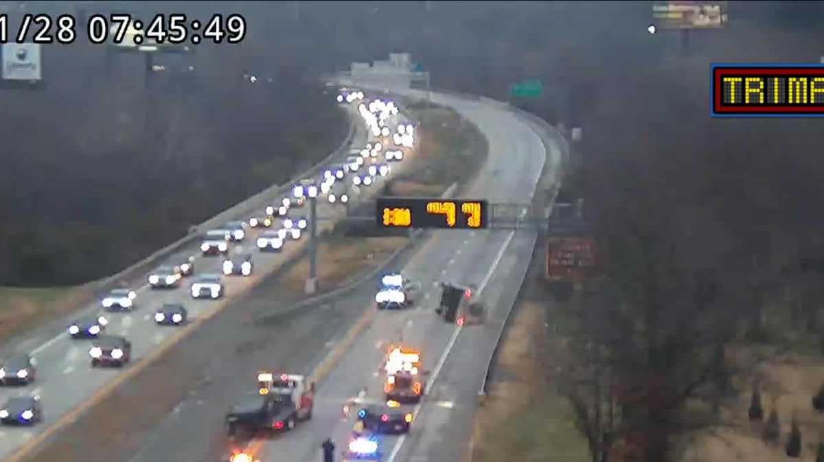 Traffic: Injury crash creates significant traffic delays on I-71