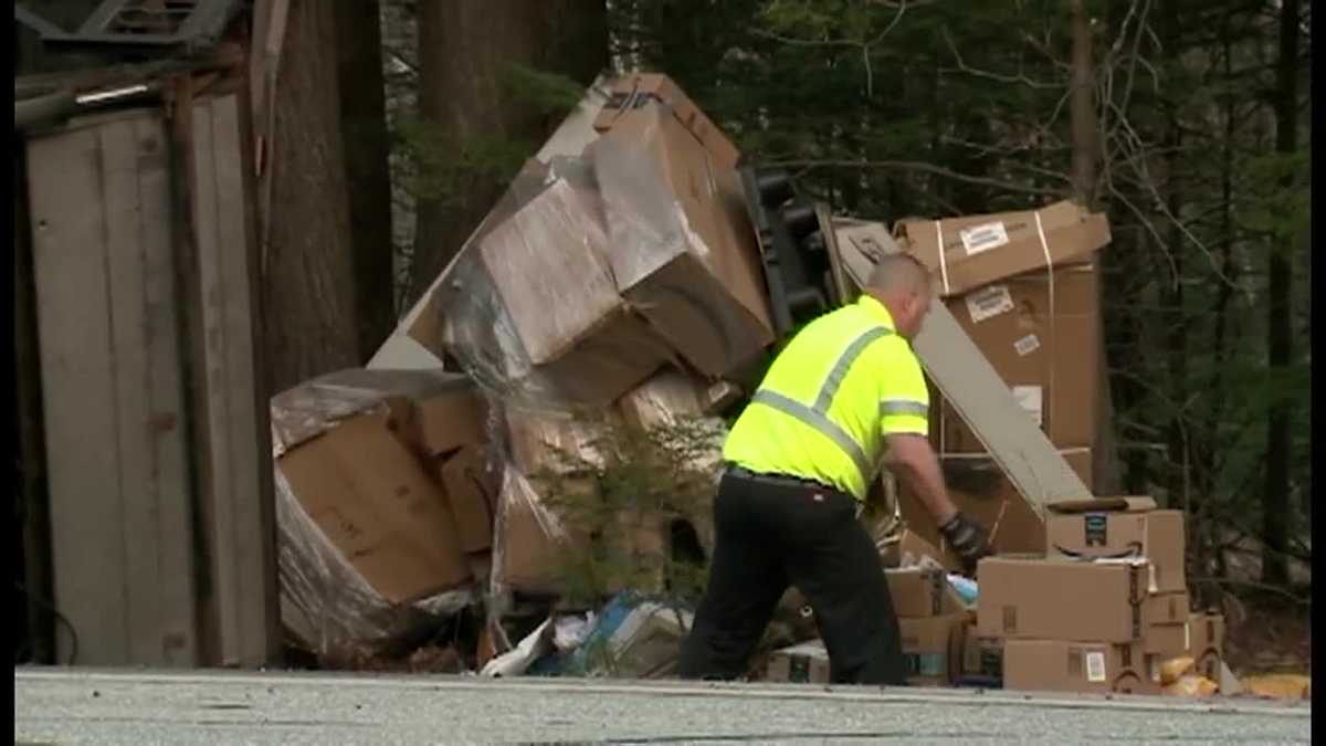 Raw video: Scene of box truck crash in Canterbury