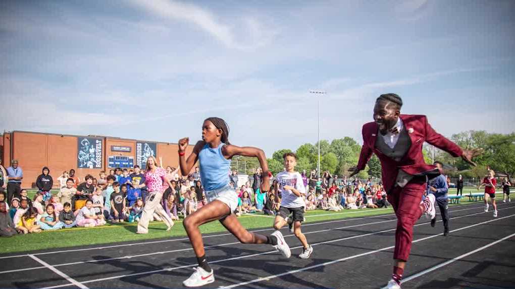 Des Moines schools superintendent arrested by immigrant authorities ...