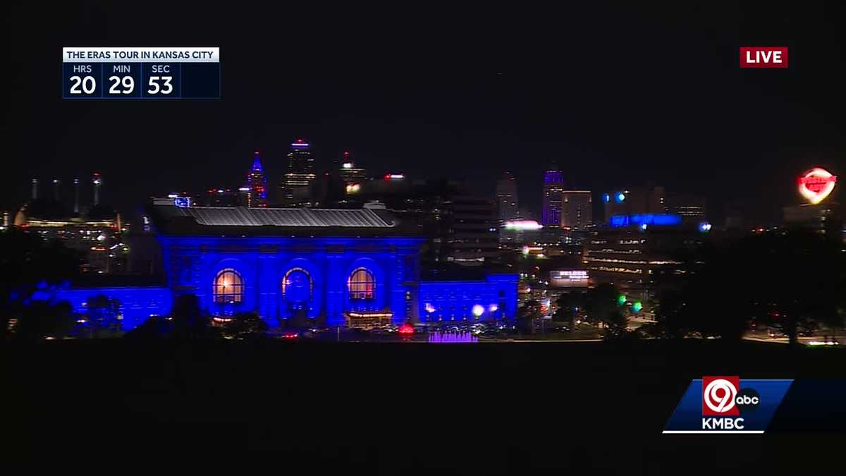 'Swifties' from across the metro area getting ready