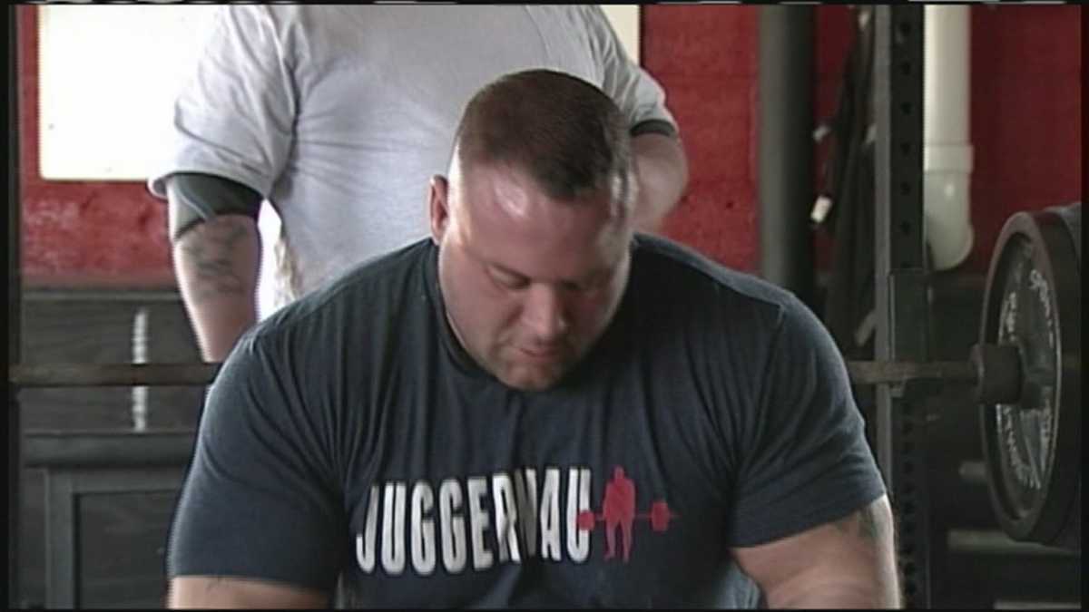 Portland power lifter setting reacords despite a stroke