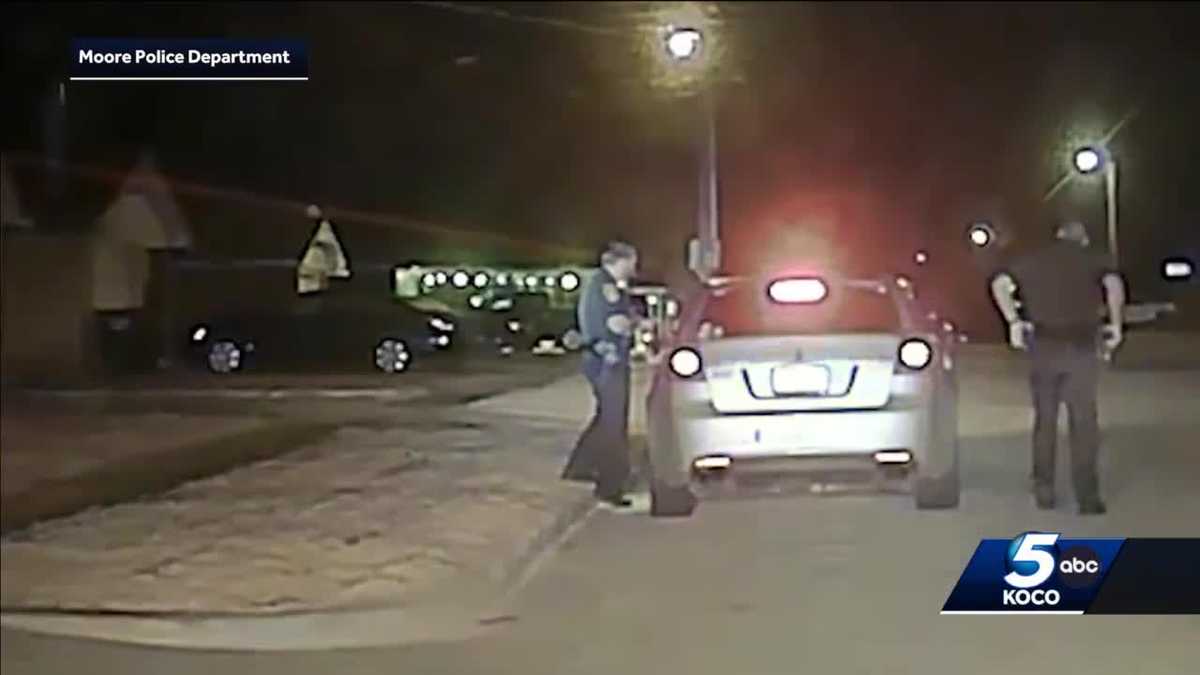 Dash camera video show police chase that ends in wreck