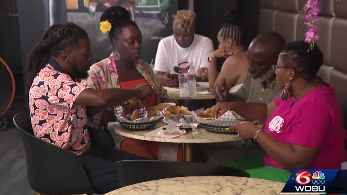 Local small businesses cash in on the Essence Fest crowd