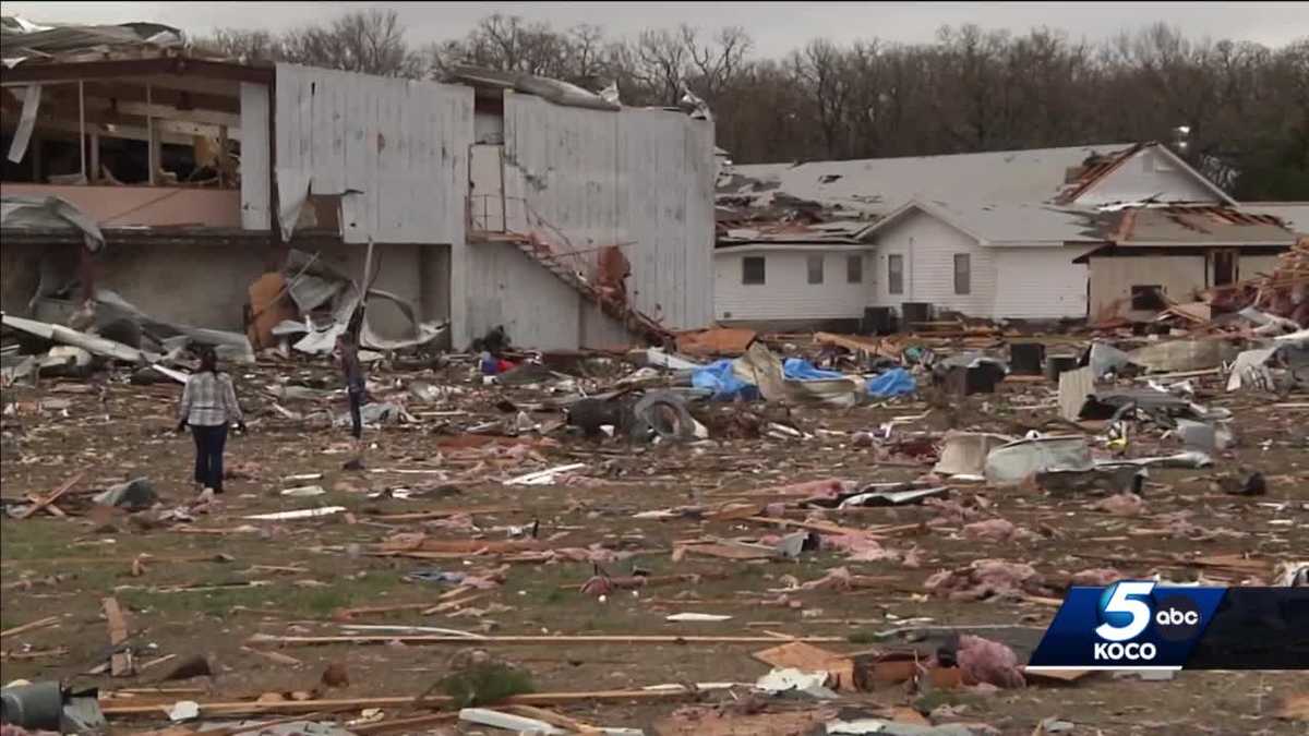 Oklahoma residents still rebuilding one year after tornado hit