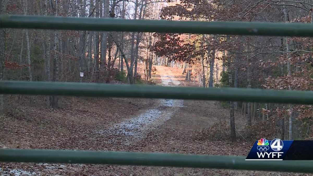 Dispute over access, practices including horse manure at a Carolina ...