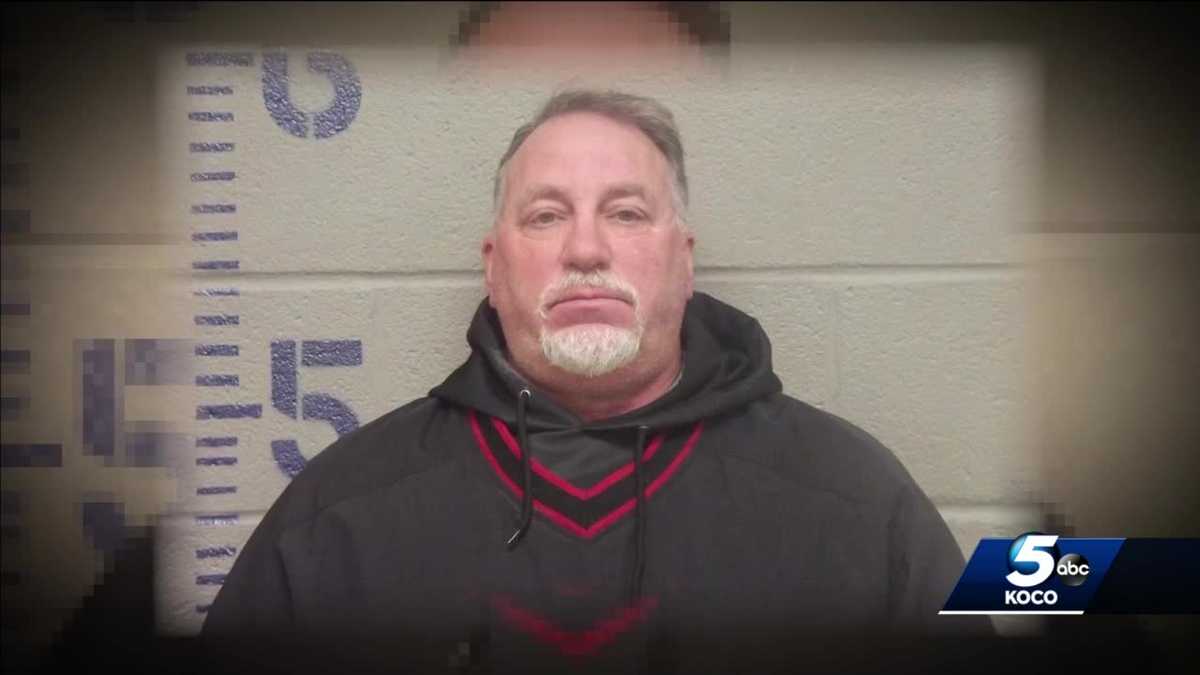 Edmond man charged after allegedly smuggling guns to Middle East Edmond man charged after allegedly smuggling guns to Middle East