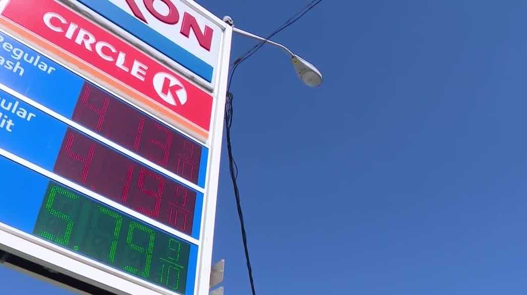 Gig drivers feeling financial pinch as gas prices continue rising