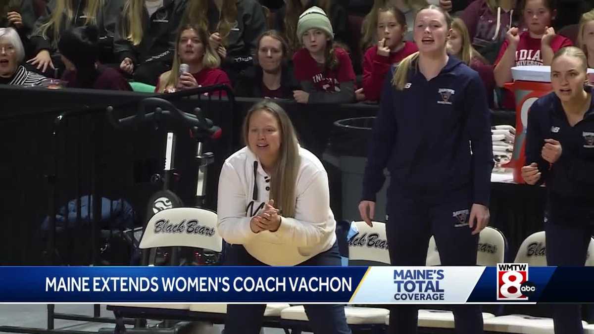 Amy Vachon signs contract extension