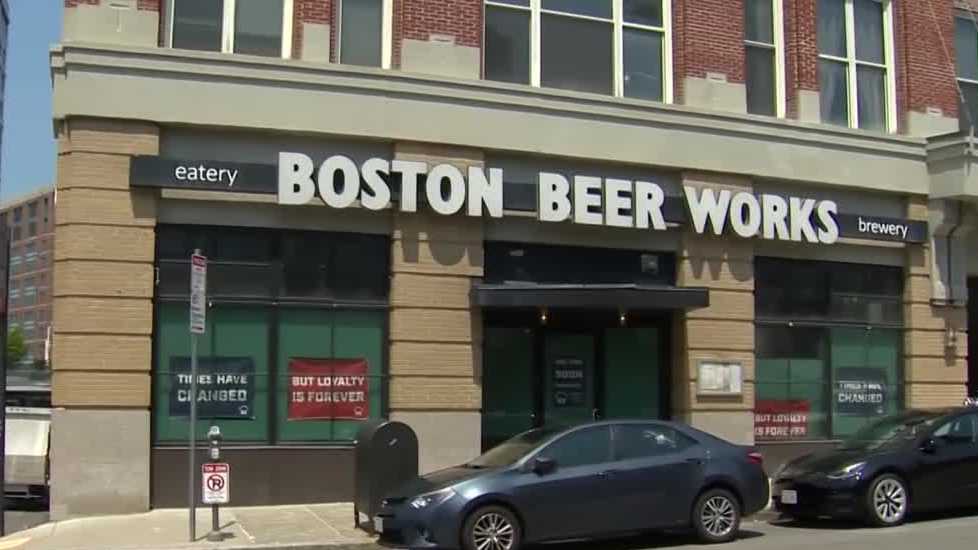 It's last call for Boston Beer Works