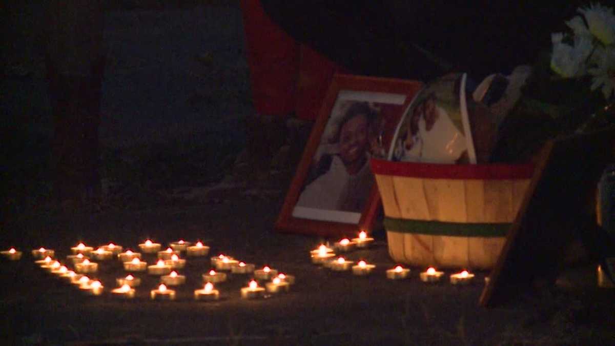 Father calls for peace in Shawnee neighborhood after son's murder