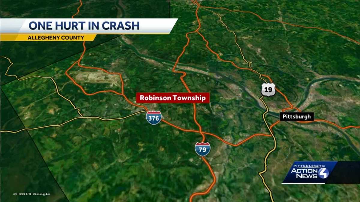 One person injured in I-376 crash