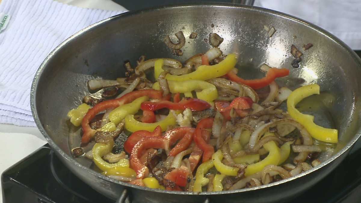 Making Meals Saturday with Chef Michael Feker making Stir fry