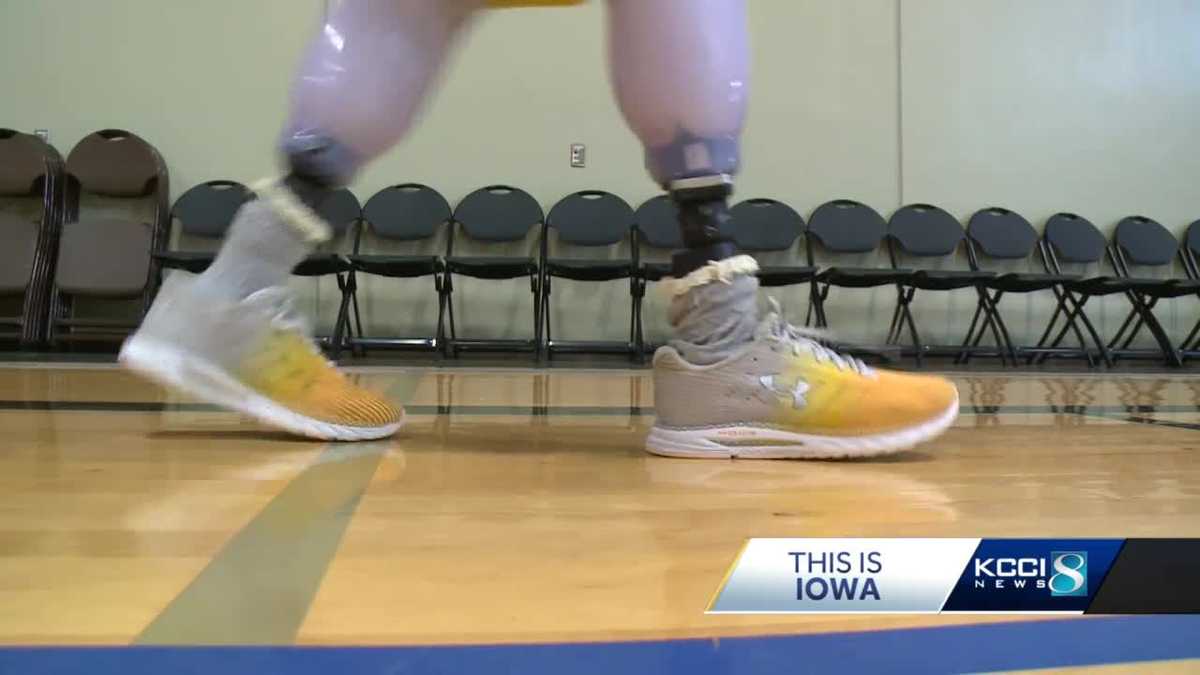 This is Iowa: Woman with no limbs prepares for 5K walk