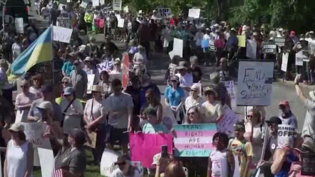 'Hands Off!' protests take place across the country in response to ...