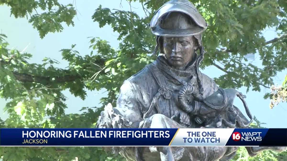 Fallen Jackson firefighters honored with memorial