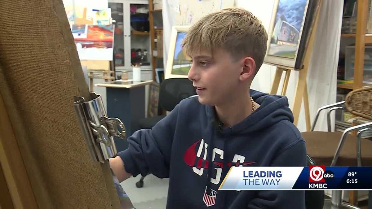 Shawnee teen paints to help kids with arthritis