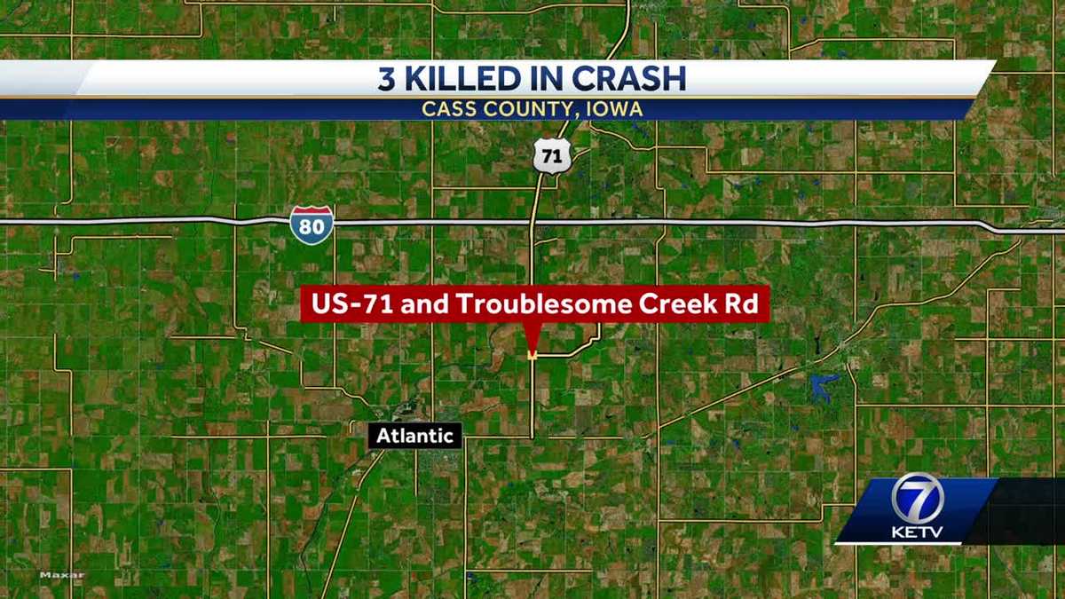 Teenager among three people killed in rural Iowa crash Friday afternoon