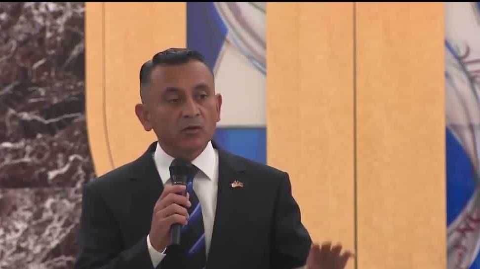 Former BCSO sheriff announces U.S. Senate bid amid gun scheme controversy