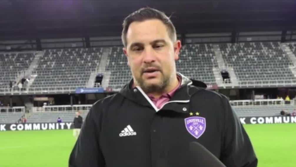 Lou City FC head coach Danny Cruz signs new contract