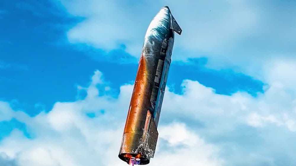 SpaceX achieves major milestone with 10th starship test flight