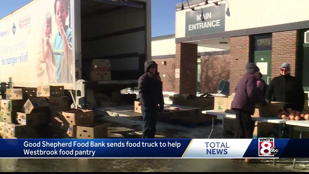 Mobile food truck helps food pantry closed by fire