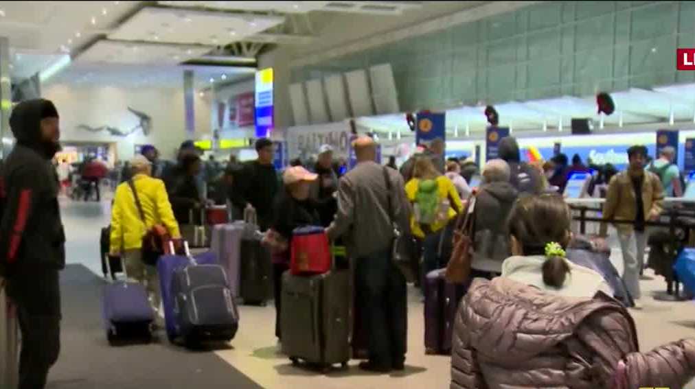 Busy holiday travel season at BWI-Marshall Airport