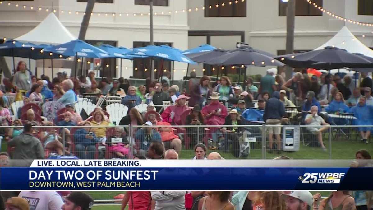 Florida crowds braved the rain for day two of SunFest