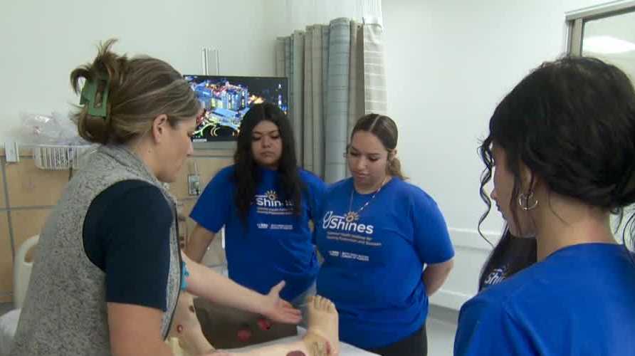 UC Davis Health program helps high school students explore nursing career