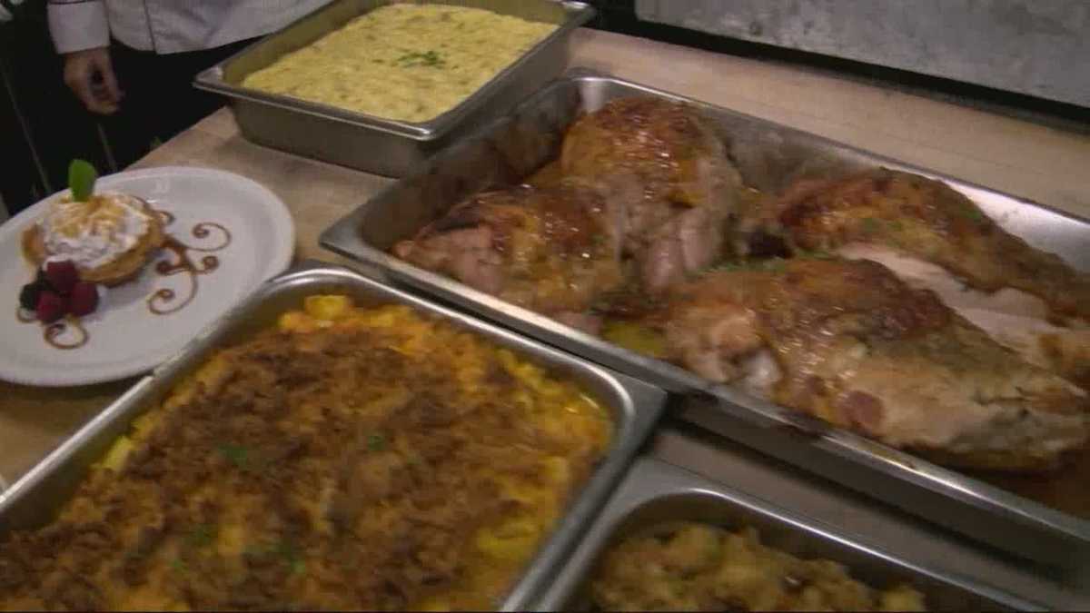 Evan’s Kitchen prepares Thanksgiving Feast