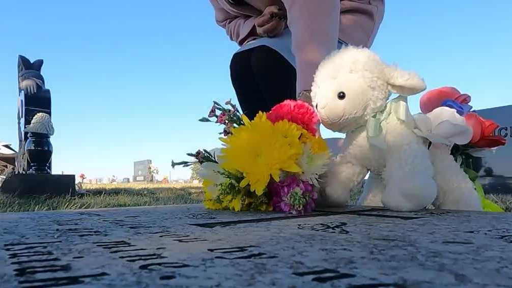 Des Moines funeral homes honoring unclaimed children