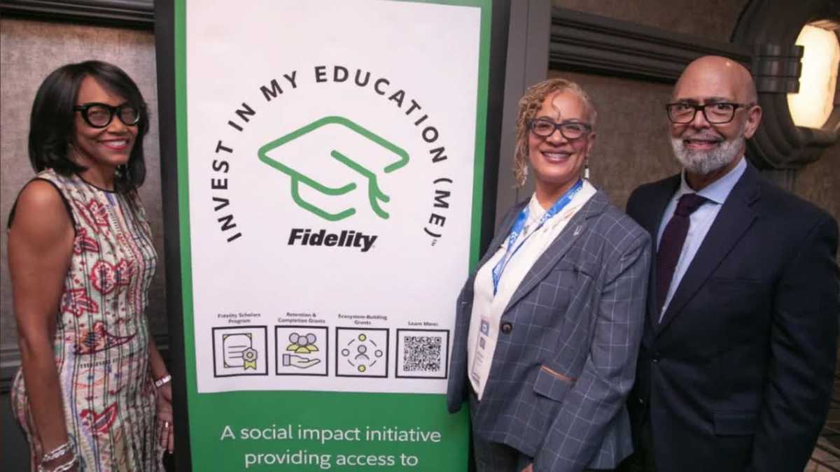 Historic donation to UNCF to support students of color