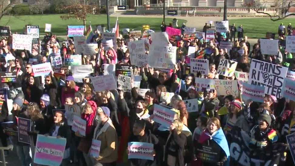 What's next for transgender youth after Kentucky lawmakers ban gender ...