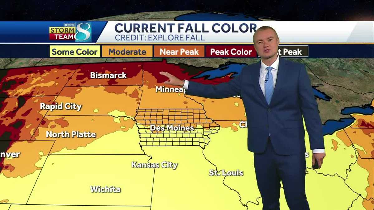 When fall colors are expected to peak in Iowa