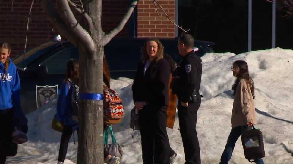 Perry High School returns to class for first time since shooting