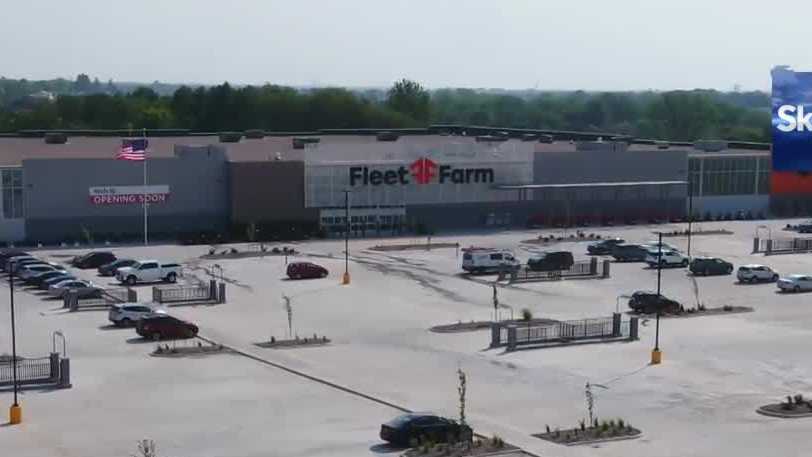 Fleet Farm set to open in Waukee's Grand Prairie Parkway development