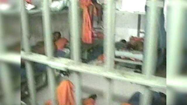 Raw video: Video from inside OPP shows deplorable conditions