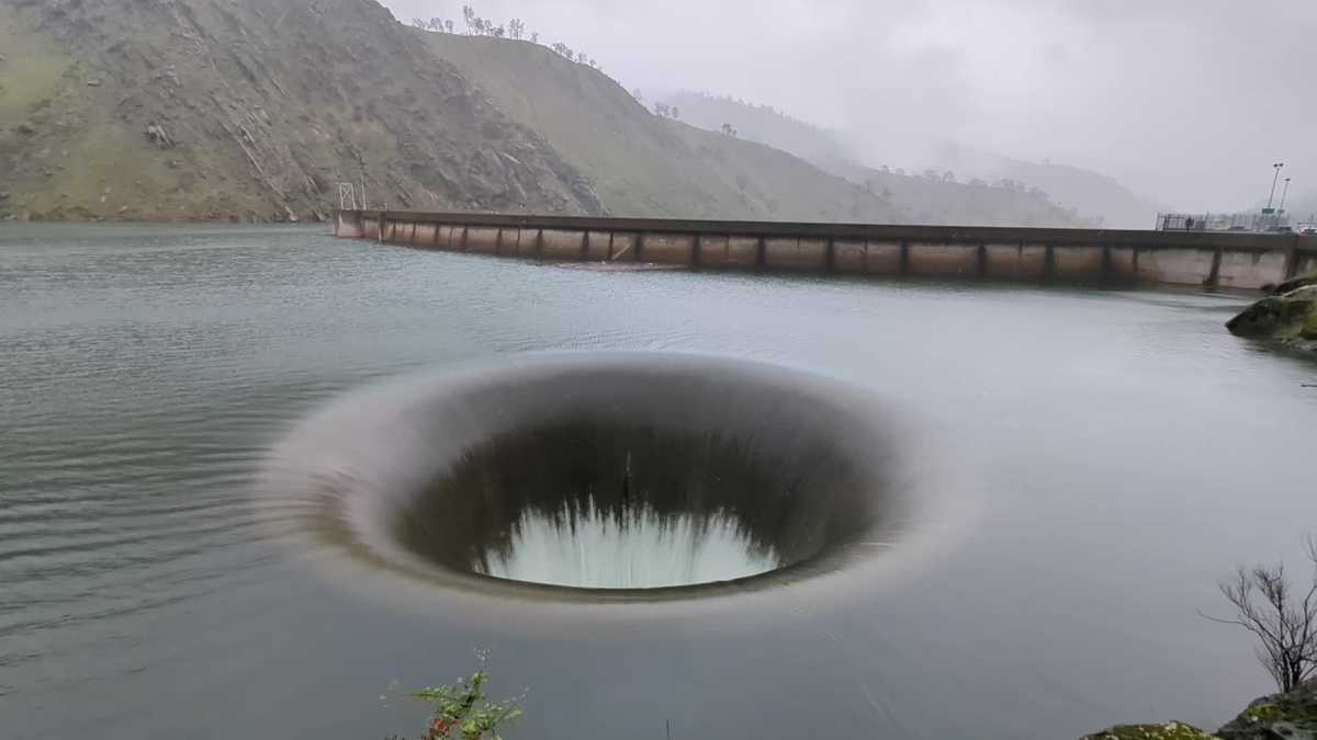 Watch water pour into Lake Berryessa in California