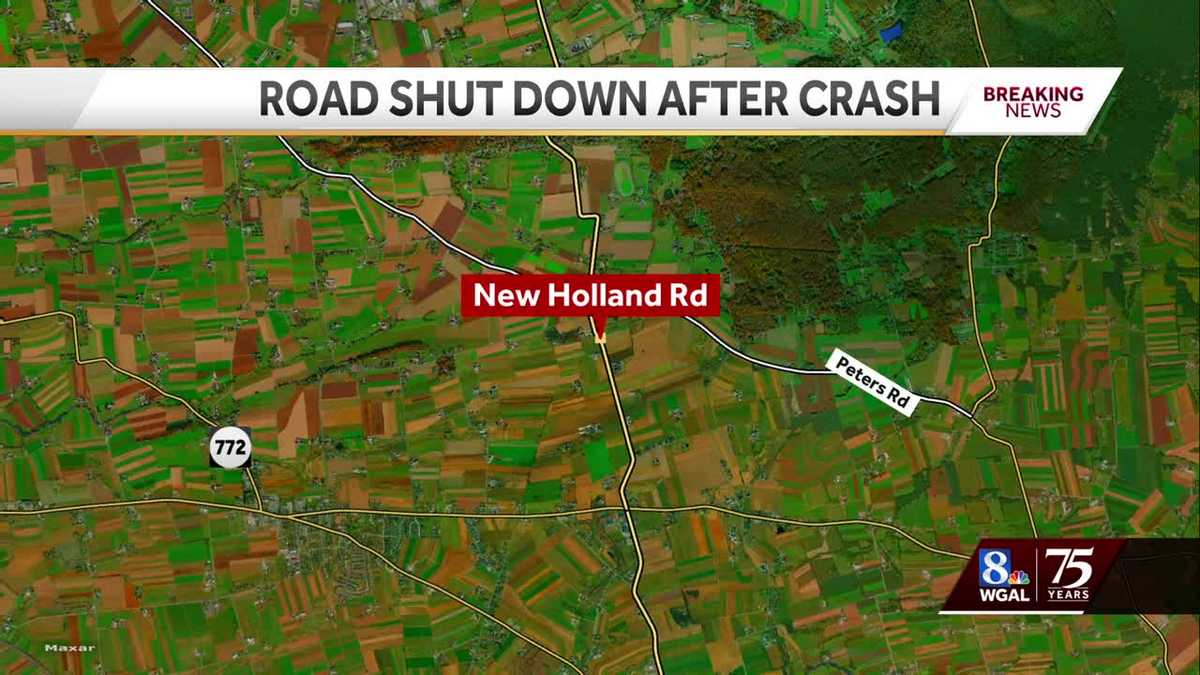 Early morning crash shuts down intersection in Lancaster County, Pa.