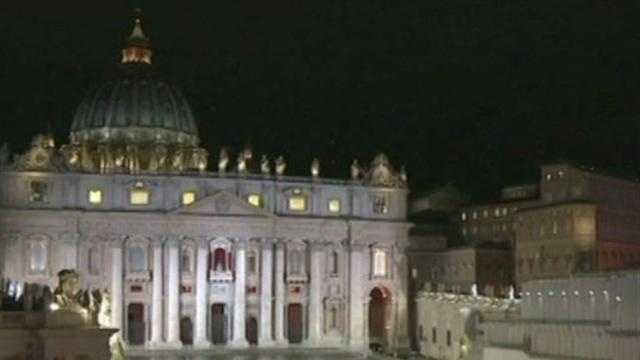 Marquette students studying abroad get front row seat to pope selection ...