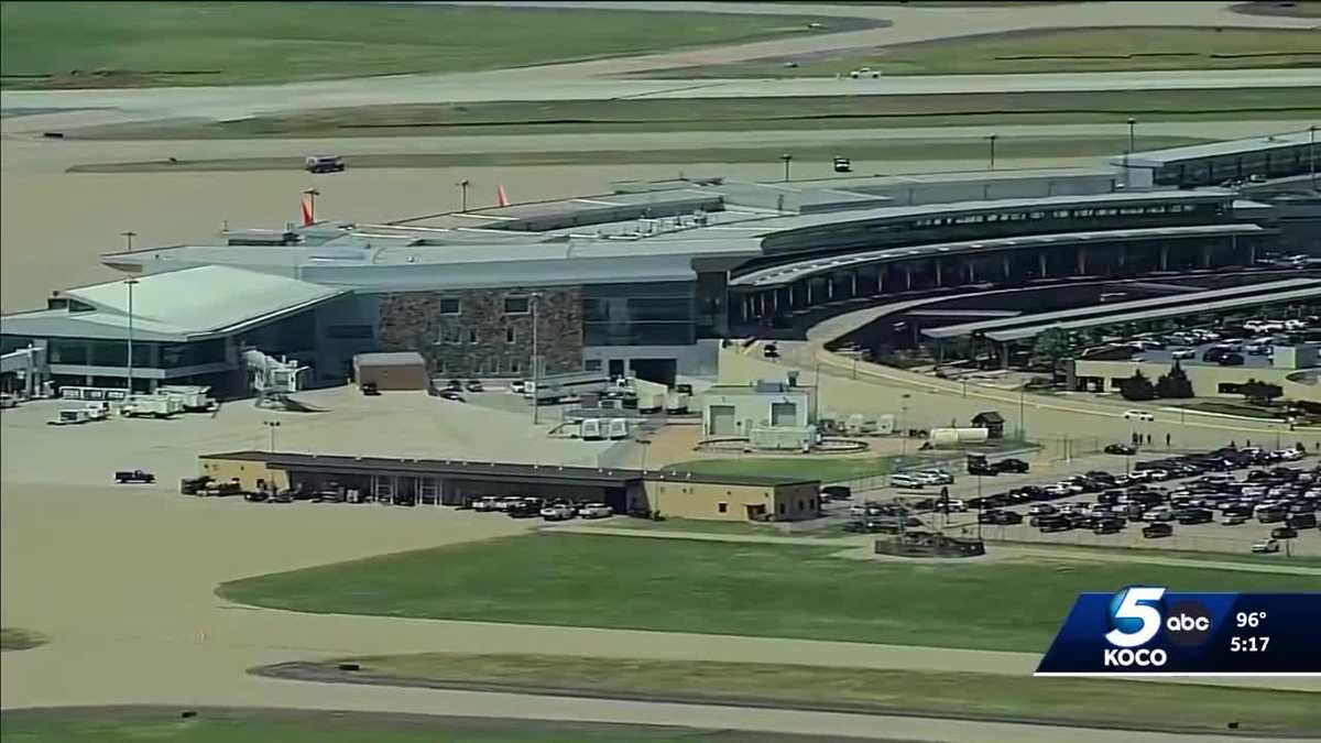 FAA to cut flight capacity at major airports amid government shutdown