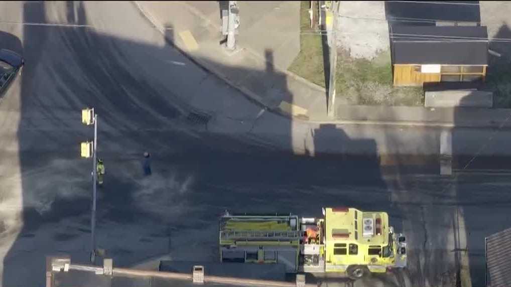 Large fuel spill closes River Road from Apollo to Vandergrift