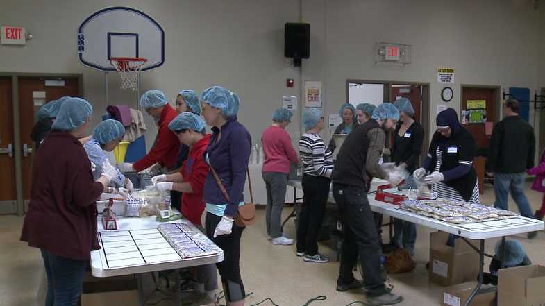 Multiple faiths come together to feed refugees overseas